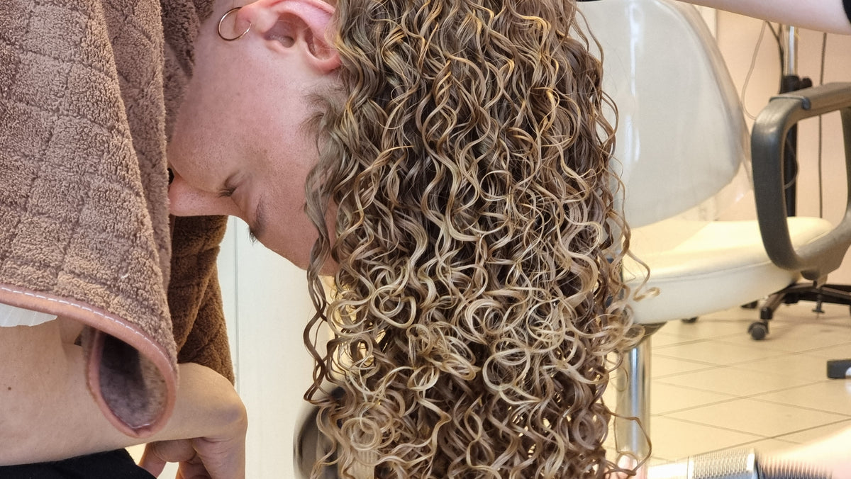 1050 240330 Livestream Part 1, Perm Event 3 Models – hairmedia.de